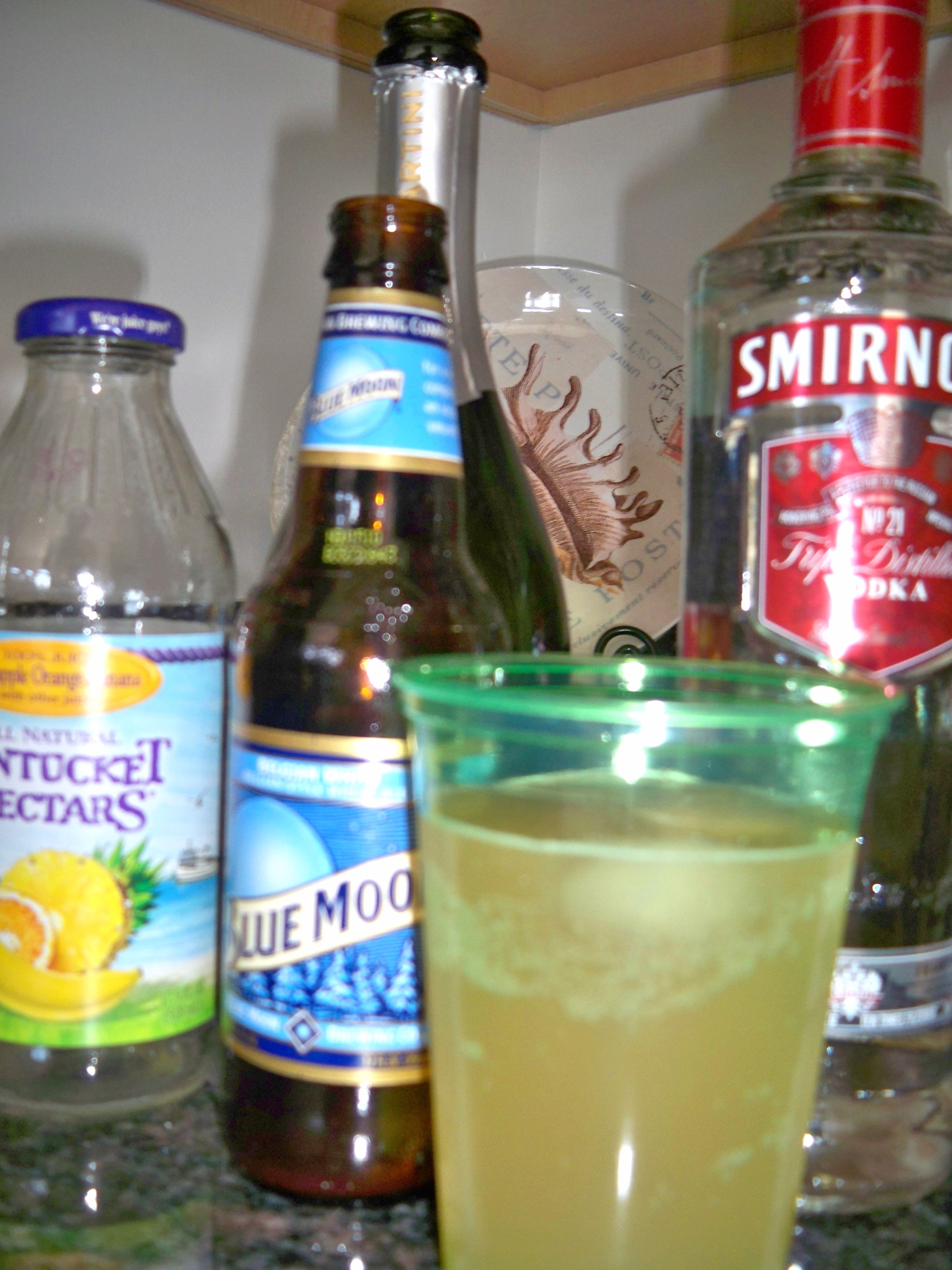 Cocktail O’Clock: Blue Moon Brunch Punch