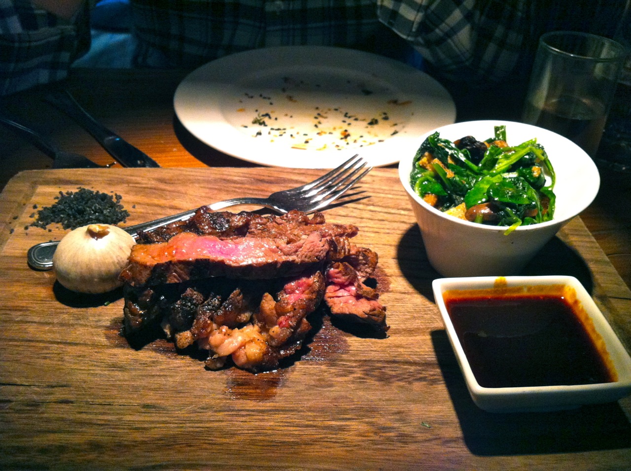 Endless Road Trip Iceland: I Ate a Whale and I Liked It